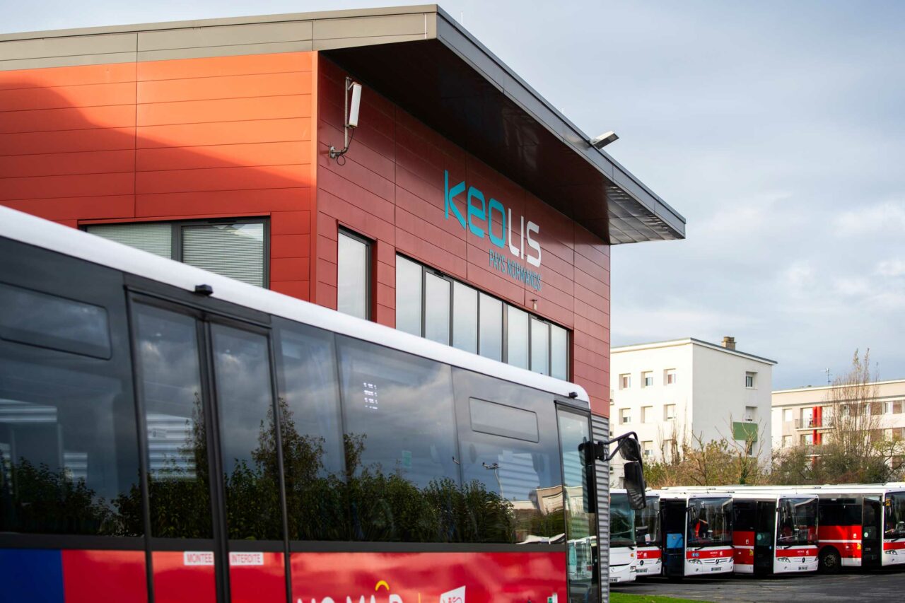 Signalétique et publicité pour Kéolis à Mondeville.