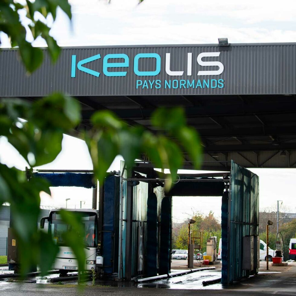 Signalétique et publicité pour Kéolis à Mondeville.