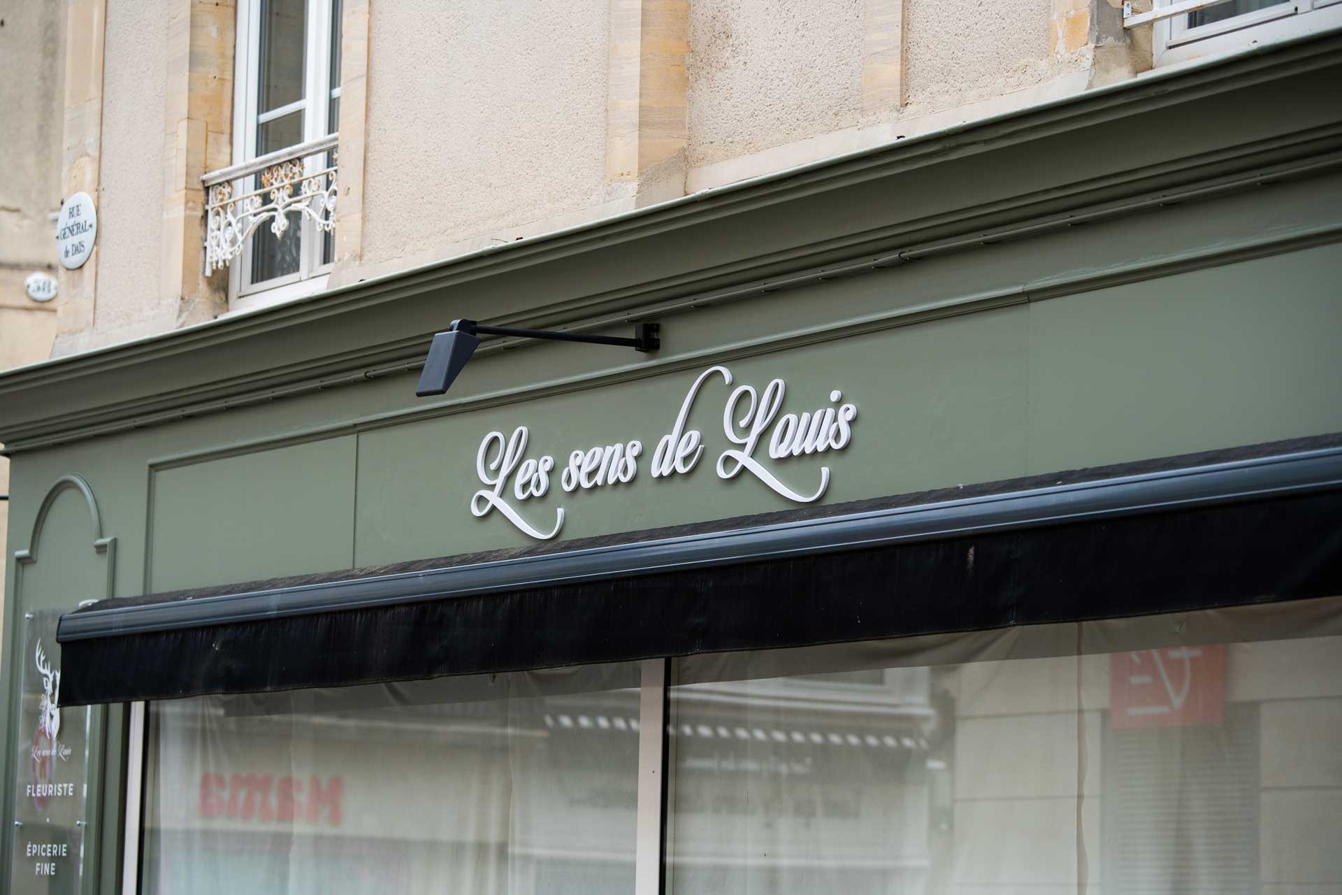 Enseigne en PVC pour un nouveau commerce à Bayeux